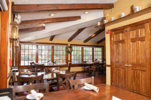 Dining Options - Plumsteadville Inn